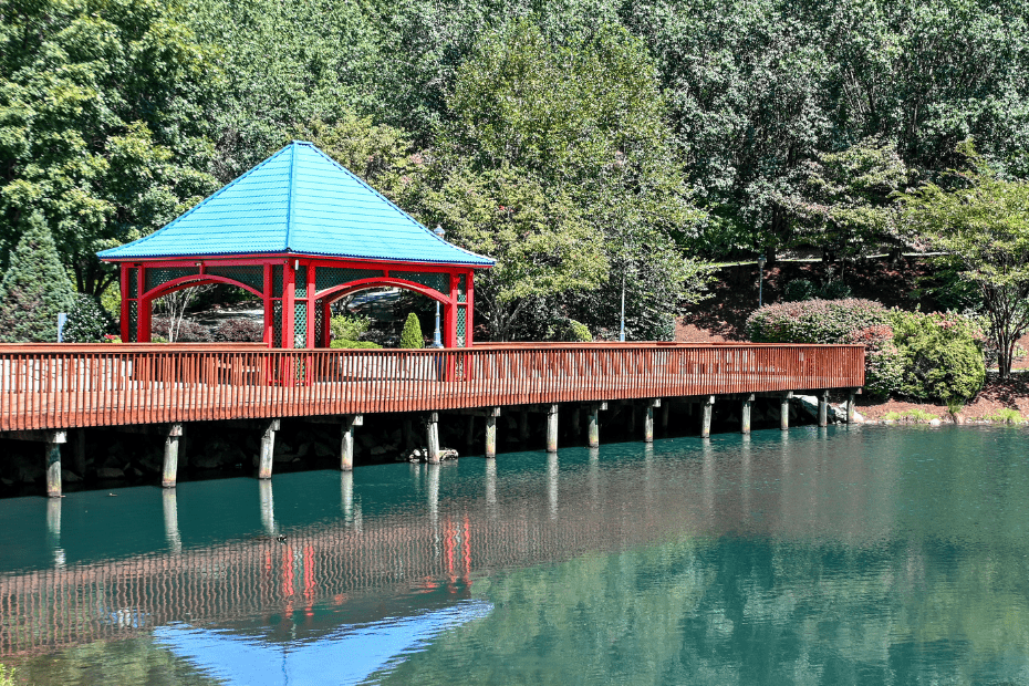 A Stroll through Nature: Hickory’s Riverwalk and Broyhill Walking Park ...